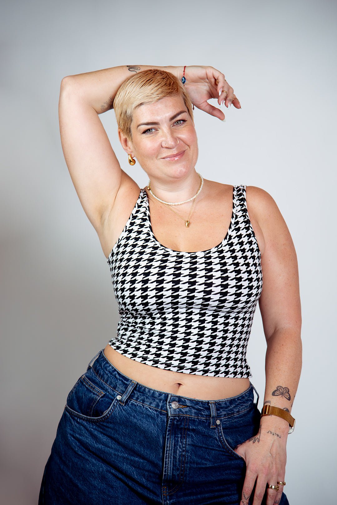 Api Mid Crop Top in Houndstooth Print